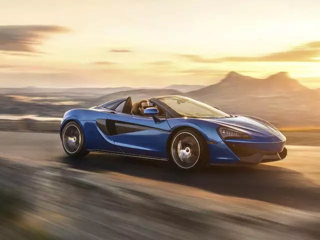 यो McLaren 570S स्पाइडर हो: तपाईंको सपनाको ड्रपटप सुपरकार 2661_2