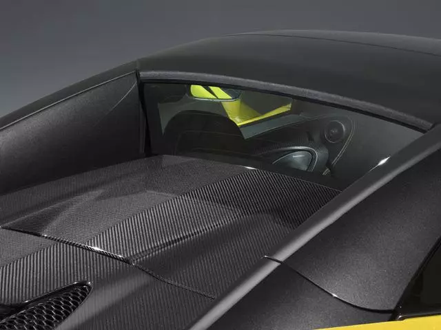 Tohle je McLaren 570S Spider: Droptop Supercar vašich snů 2661_8