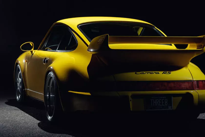 Porsche 911 RS-ийн иж бүрэн цуглуулгыг Нью-Йоркт үзүүлэв 26680_8