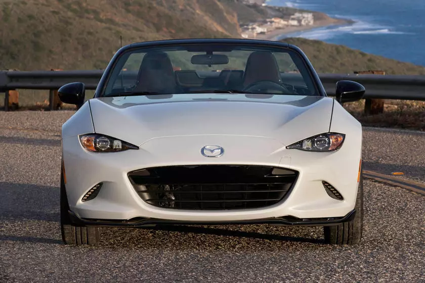 2016-2019 Mazda MX-5 Miata Front View