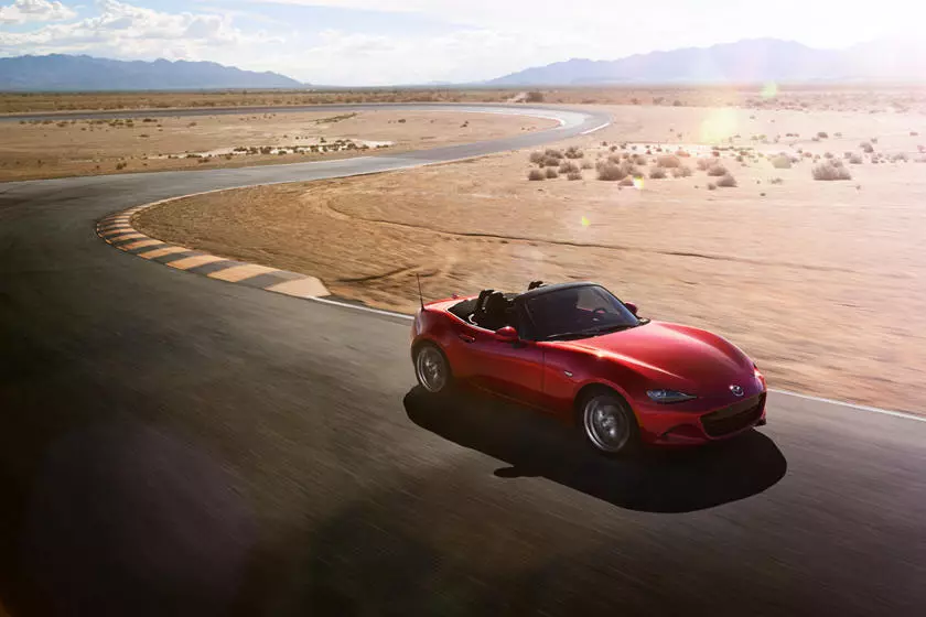 2016-2019 Mazda MX-5 Miata ඉදිරිපස දසුන් රිය පැදවීම