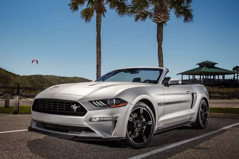 2019 Ford Mustang-ը ավելացնում է Կալիֆորնիայի հատուկ, Rev-Matching Six-Speed ձեռնարկը 26922_1