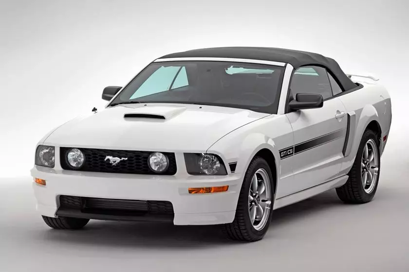Ford Mustang 2019 shton manualin special të Kalifornisë me gjashtë shpejtësi 26922_11