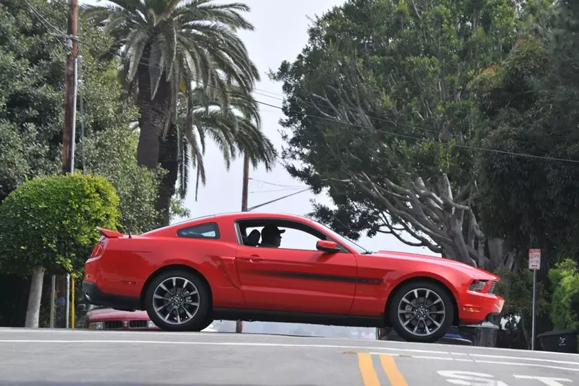 2019 Ford Mustang कॅलिफोर्निया स्पेशल, रेव्ह-मॅचिंग सिक्स-स्पीड मॅन्युअल जोडते 26922_16