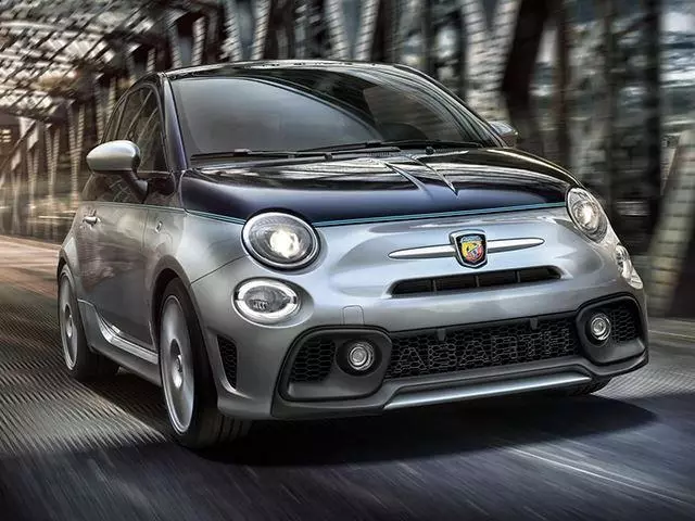 Abarth 695 Rivale люкс яхтасынан шыктанган 2692_1