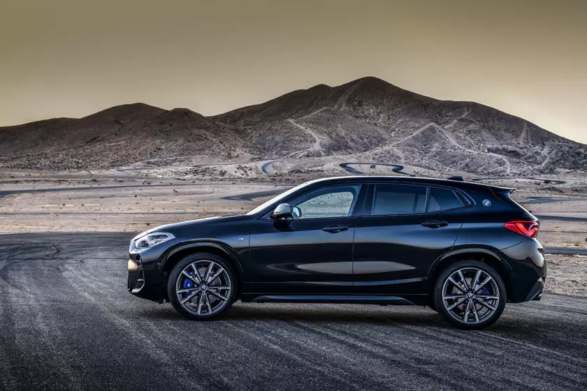 2019-2022 BMW X2 M35i Side View