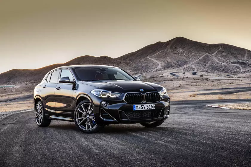 2019-2022 BMW X2 M35i มุมมองด้านหน้า