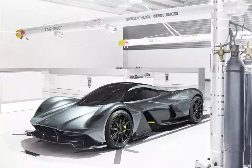 Хиперкар Aston Martin Valkyrie ще включва технологии отвъд F1 26980_6