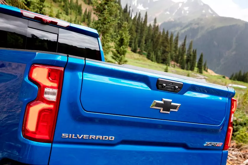 2022 Chevrolet Silverado 1500 Badge