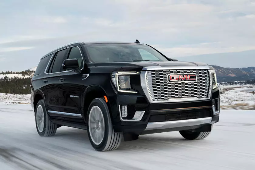 2021 GMC Yukon Front View Driving