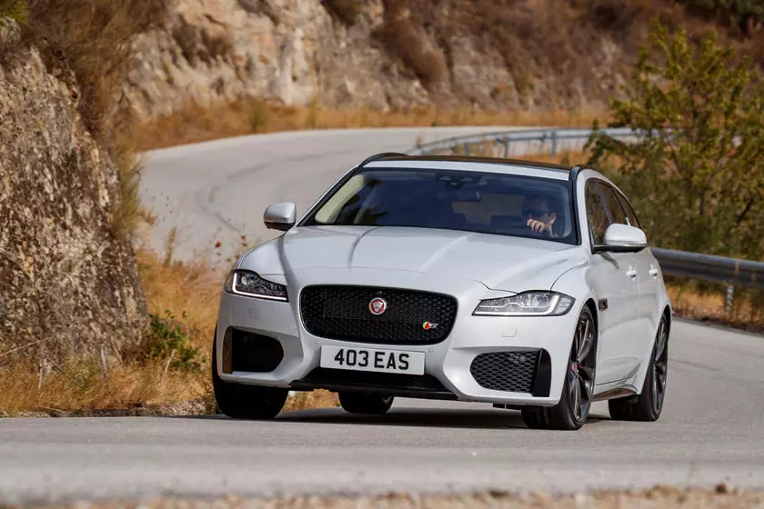 2018-2020 Jaguar XF Sportbrake የፊት እይታ መንዳት