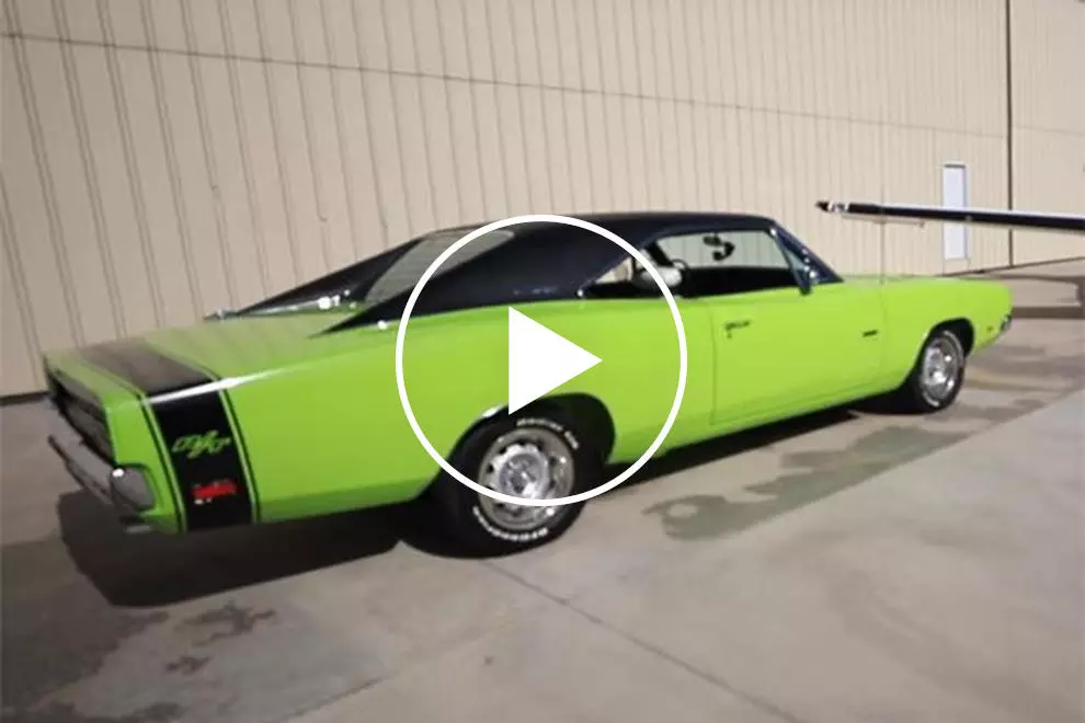 Dodge Charger iyi ya 1969 ikuwoneka yodabwitsa kwambiri mu Green Green