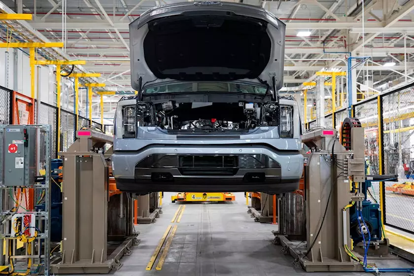 Η Ford μειώνει την παραγωγή Bronco, F-150 και άλλων μεγάλων μοντέλων 27341_6
