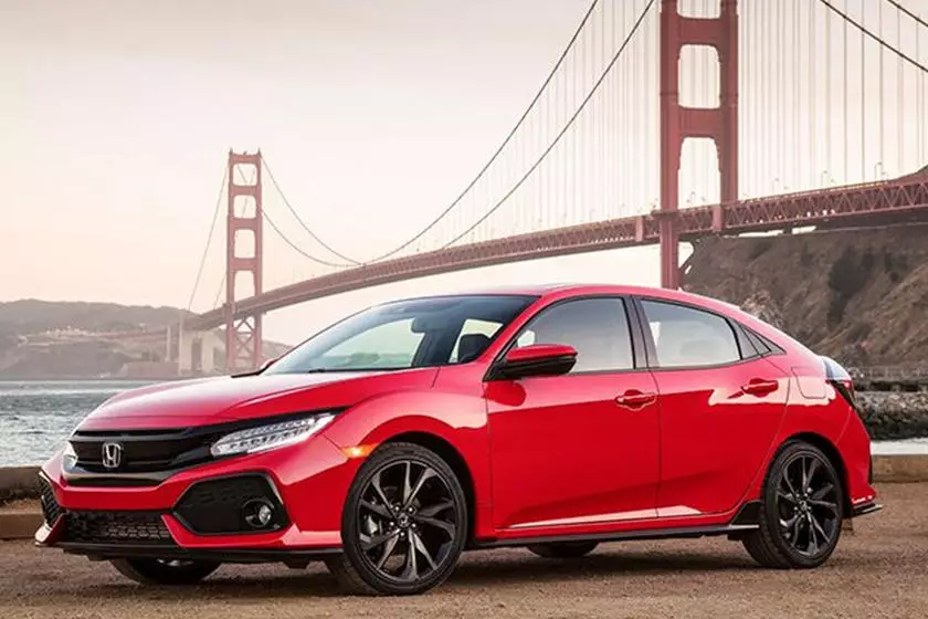 Honda May Ditch The Cvic's Boring CVT a cikin Ni'imar DCT