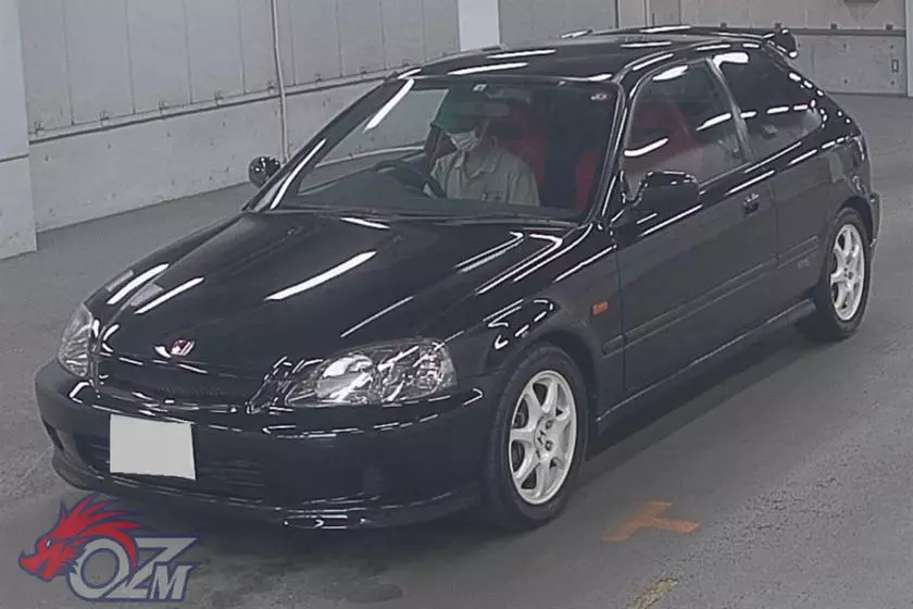 Honda Civic oo 20 jir ah ayaa hadda lagu iibiyay in ka badan $70,000 27379_4