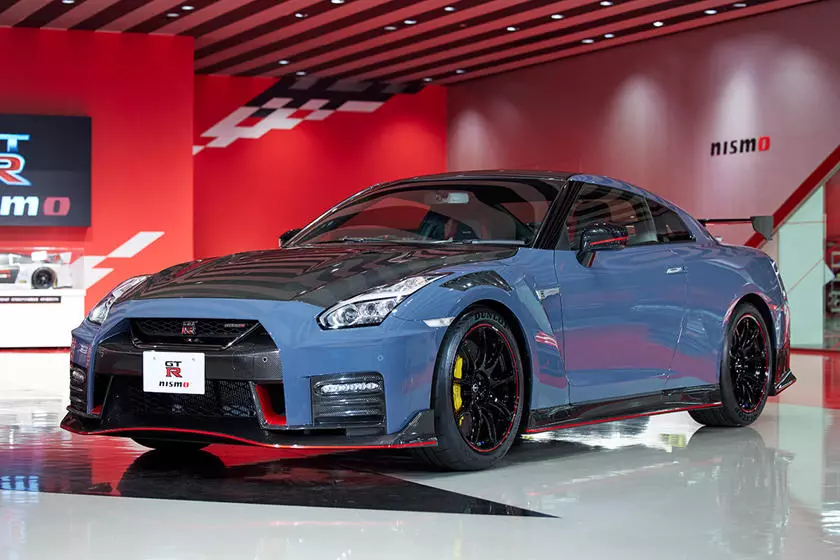 د نسان GT-R جانشین د نوي ځانګړي نسخې سره تایید شو 27437_4