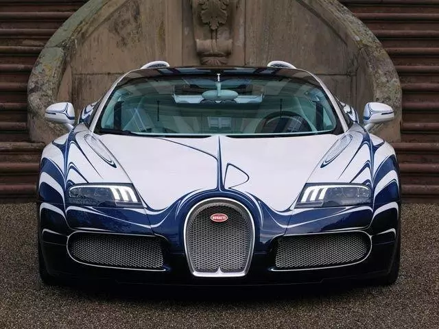 Гэтая кампанія прапануе гарантыю на патрыманы Veyron ўсяго за 12 000 долараў 2747_1