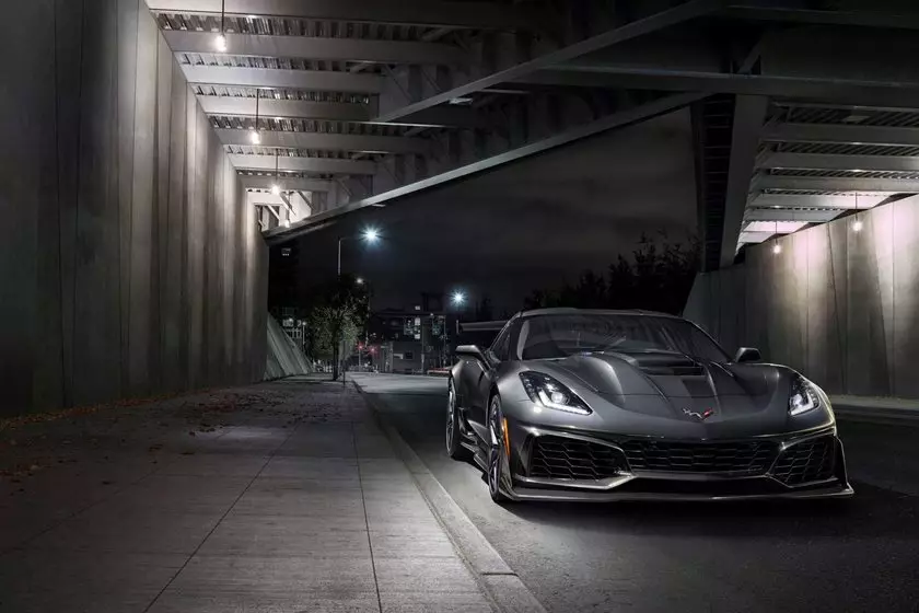 Jay Leno យក Chevrolet Corvette ZR1 ឆ្នាំ 2019 សម្រាប់ការបង្វិល 200 MPH 27629_4