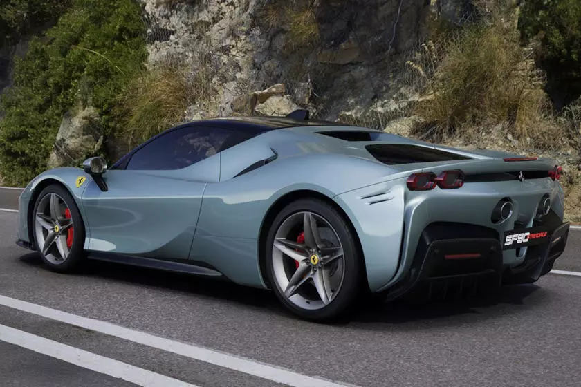 ເສຍເວລາໃນການເຮັດວຽກກັບ Ferrari's SF90 Configurator 27667_3