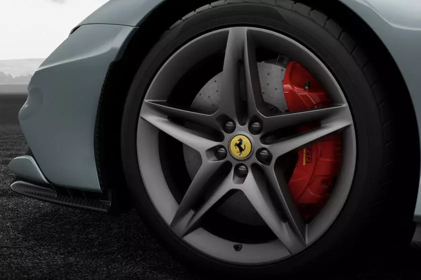 Ma'imau Taimi i le Galuega ma le Ferrari's SF90 Configurator 27667_7