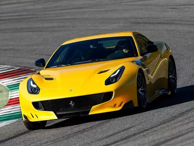 50 միլիոն դոլար արժողությամբ Ferrari հավաքածուն բավական չէ LaFerrari Aperta գնելու համար 2766_5