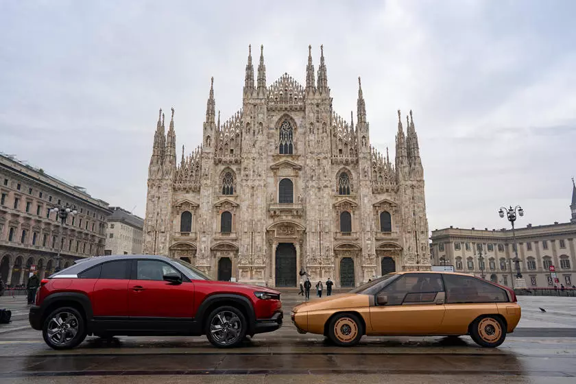 Mazda genskaber et fantastisk underligt hatchback-koncept 27696_10