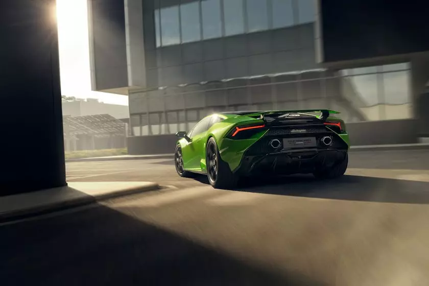 Lamborghini Huracan Tecnica is 'n straatvegter met 631 HP en RWD 277071_26