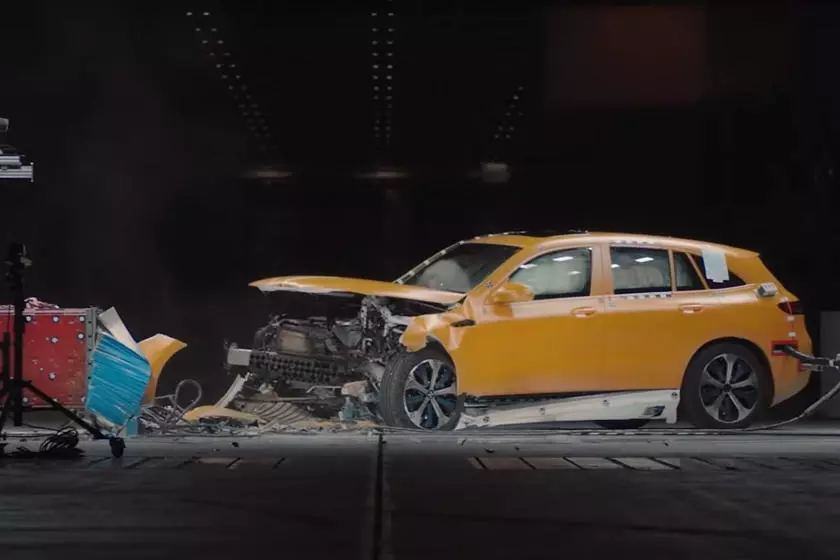 Mercedes-Benz Crash-Test Dummies wäert Iech Laachen maachen 27769_5