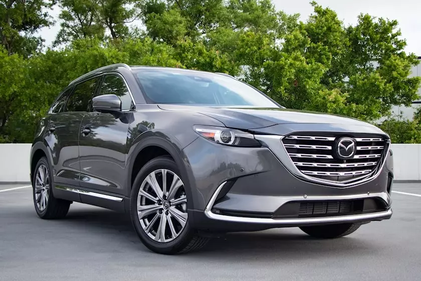 2021-2022 Mazda CX-9 ճակատային տեսանկյուն