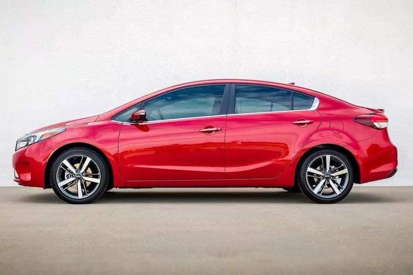 2017-2018 Kia Forte Sedan Left Side View