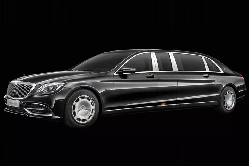 Vi introducerer den hidtil mest luksuriøse S-klasse: S650 Maybach Pullman 27964_2