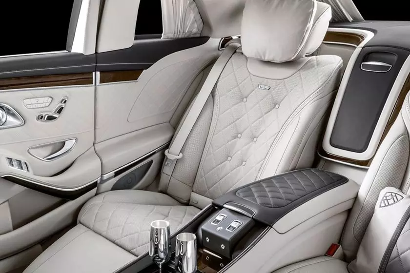 Прадстаўляем самы раскошны S-клас: S650 Maybach Pullman 27964_7