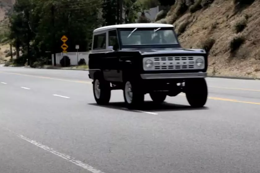 Jay Leno'nun Shelby GT500-Powered 1968 Ford Bronco'sunu dinleyin 27970_2