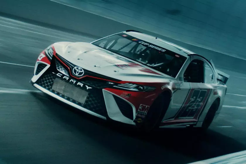 Pretekár Nascar Bubba Wallace bude hrať v novej šou Netflix 28025_2