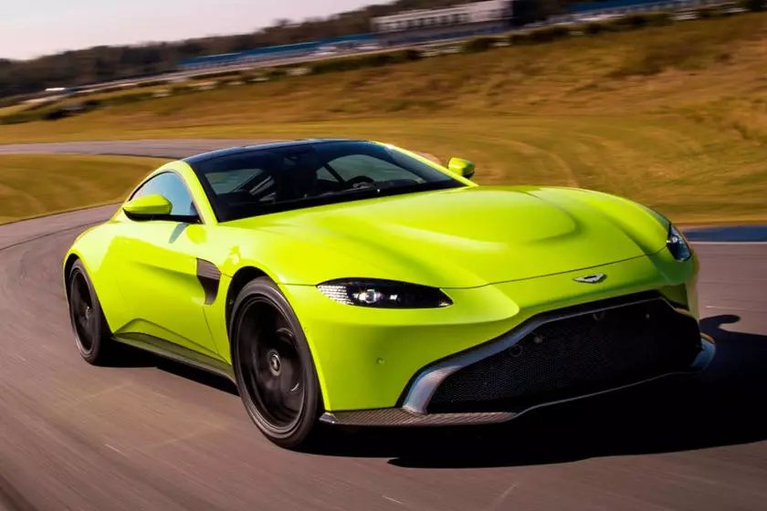 2018-2020 Aston Martin Vantage Front View Tiomáint