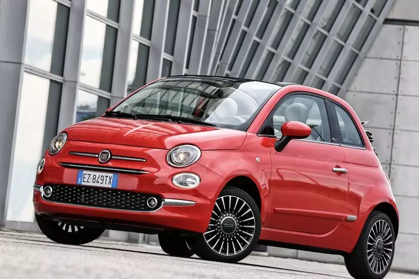 Fiat Italian autoak eraikitzeari uztekotan al dago? 28230_1