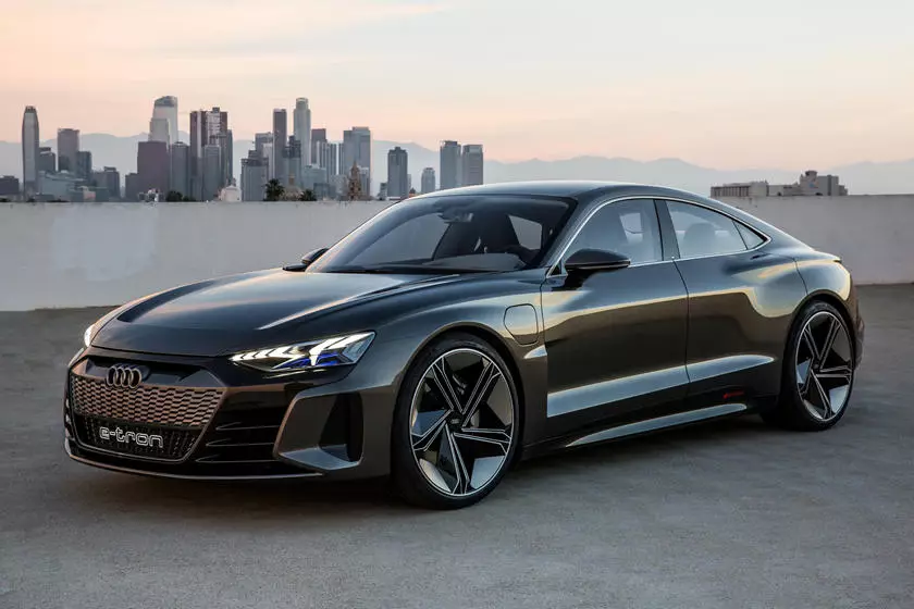 2021 Audi e-tron GT Voorhoekaansig