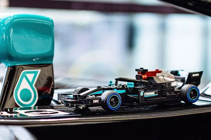 Mercedes-AMG Waxay ku biirtay 2022 Lego Speed Ururinta Champions League 28385_2