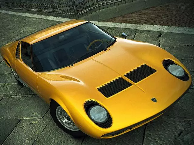 Lamborghini coi là người kế vị Miura huyền thoại 2842_1