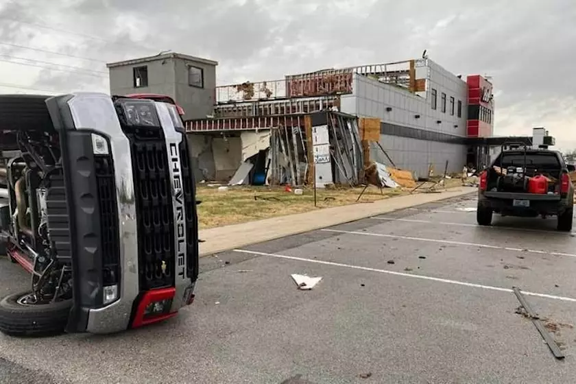 Ponovo počinje proizvodnja Corvette nakon nasilnog tornada 28474_3