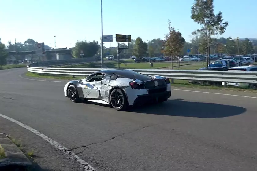 Ferrari 486 Hybrid Supercar Ġdid Ħsejjes Eerily Quiet 28650_5