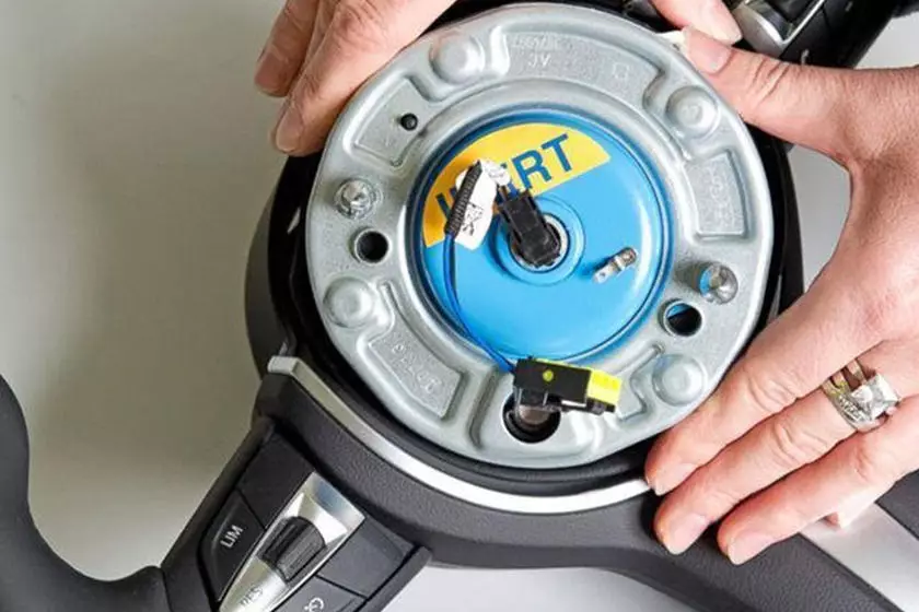 Feds กำลังตรวจสอบถุงลมนิรภัย Takata อีก 30 ล้านใบ 29125_5