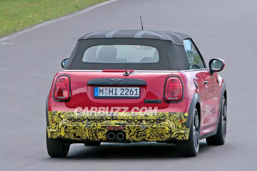 Bag-ong Mini Cooper S Convertible Naghimo sa Nurburgring Debut 29211_8