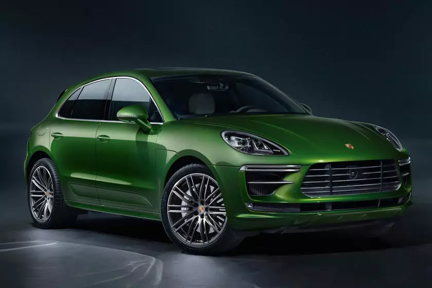 2020 Porsche Macan Turbo Yagarutse Hamwe na Punch nyinshi 29242_1