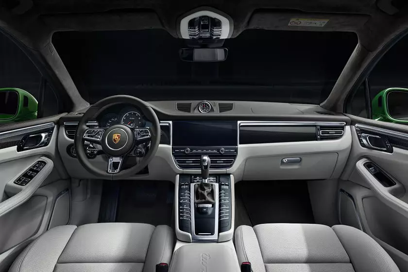 2020 Porsche Macan Turbo kënnt zréck mat méi Punch 29242_4