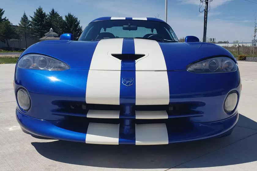 Dodge Viper GTS מושלם משנת 1996 נסע רק 37 מיילים 29254_4