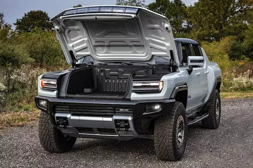 GMC Hummer Capot ouvert 2022