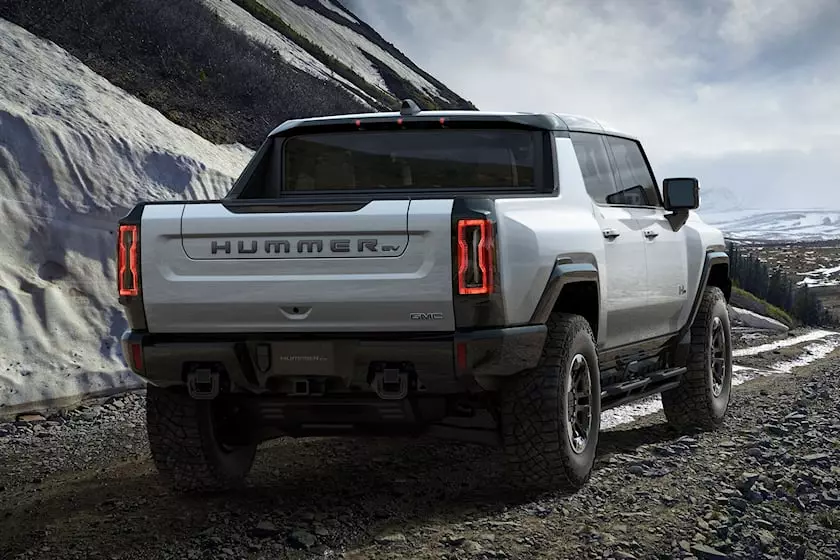 2022 GMC Hummer Οπίσθια όψη γωνίας