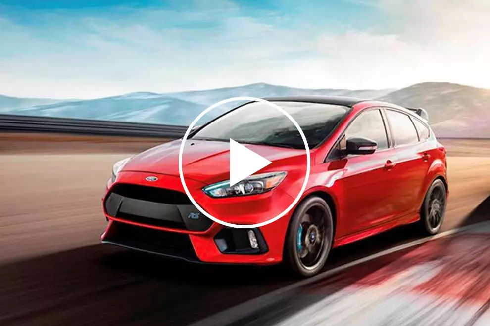 Ang Ford Focus RS Limited Edition ay Tungkol Sa Track