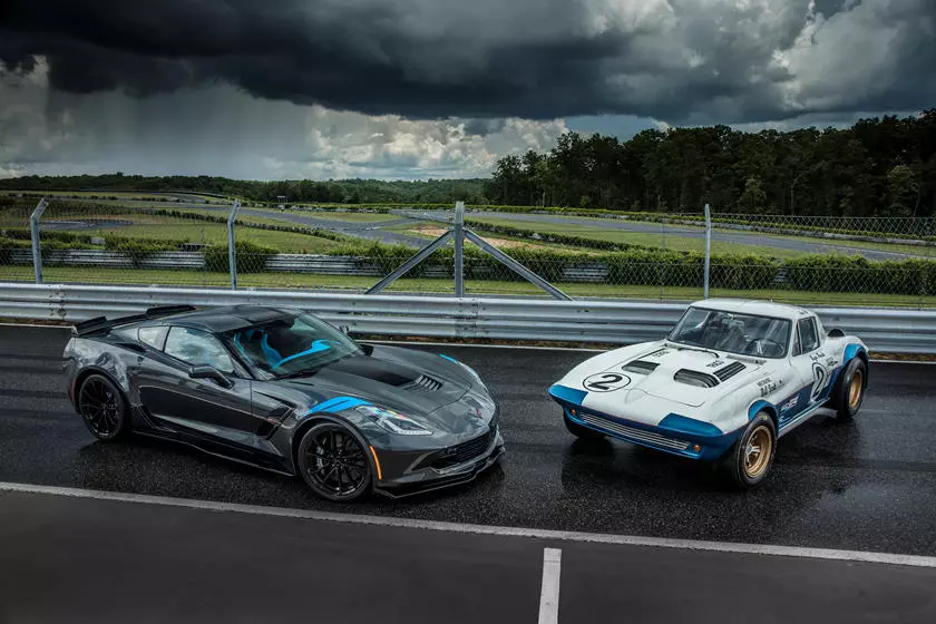 2017-2019 Chevrolet Corvette Grand Sport Coupe Front Angle View